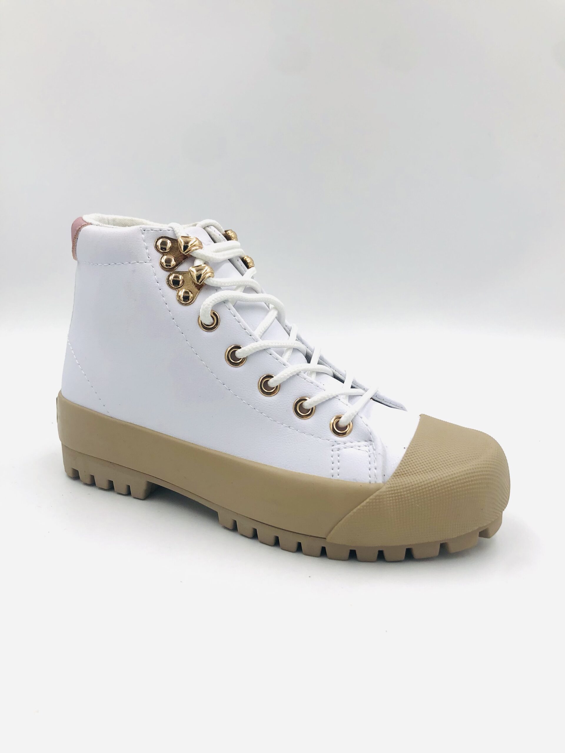 K7 Caprio White Ladies Boot - Shoe World