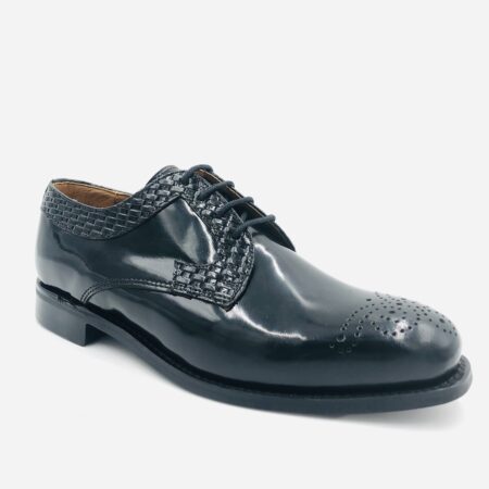 Bishop Footwear - Shoe World
