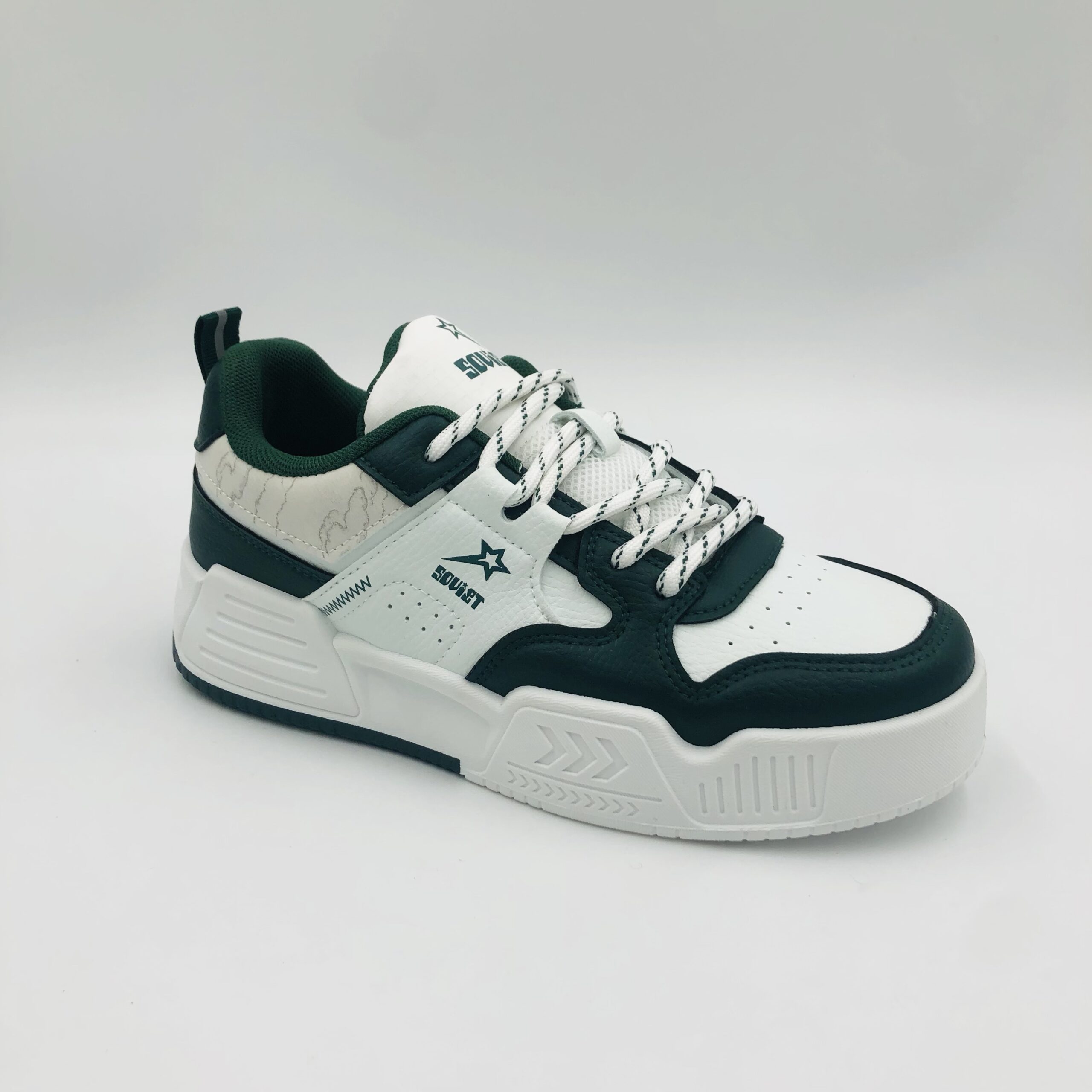 Soviet Mens Major White/Green Rope Lace Sneaker - Shoe World